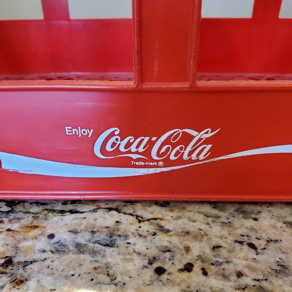 Coca Cola | Storage & Organization | Vintage Cocacola Coke 2l Liter ...